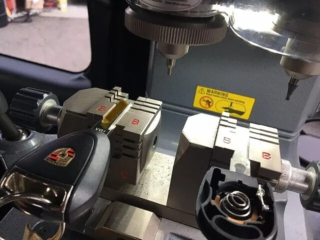 キーサービス 伊那市 TKC SERVICE